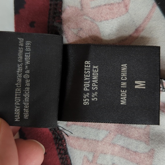 Hot Topic | Pants & Jumpsuits | Nwt Harry Potter Fair Isle Legging M ...